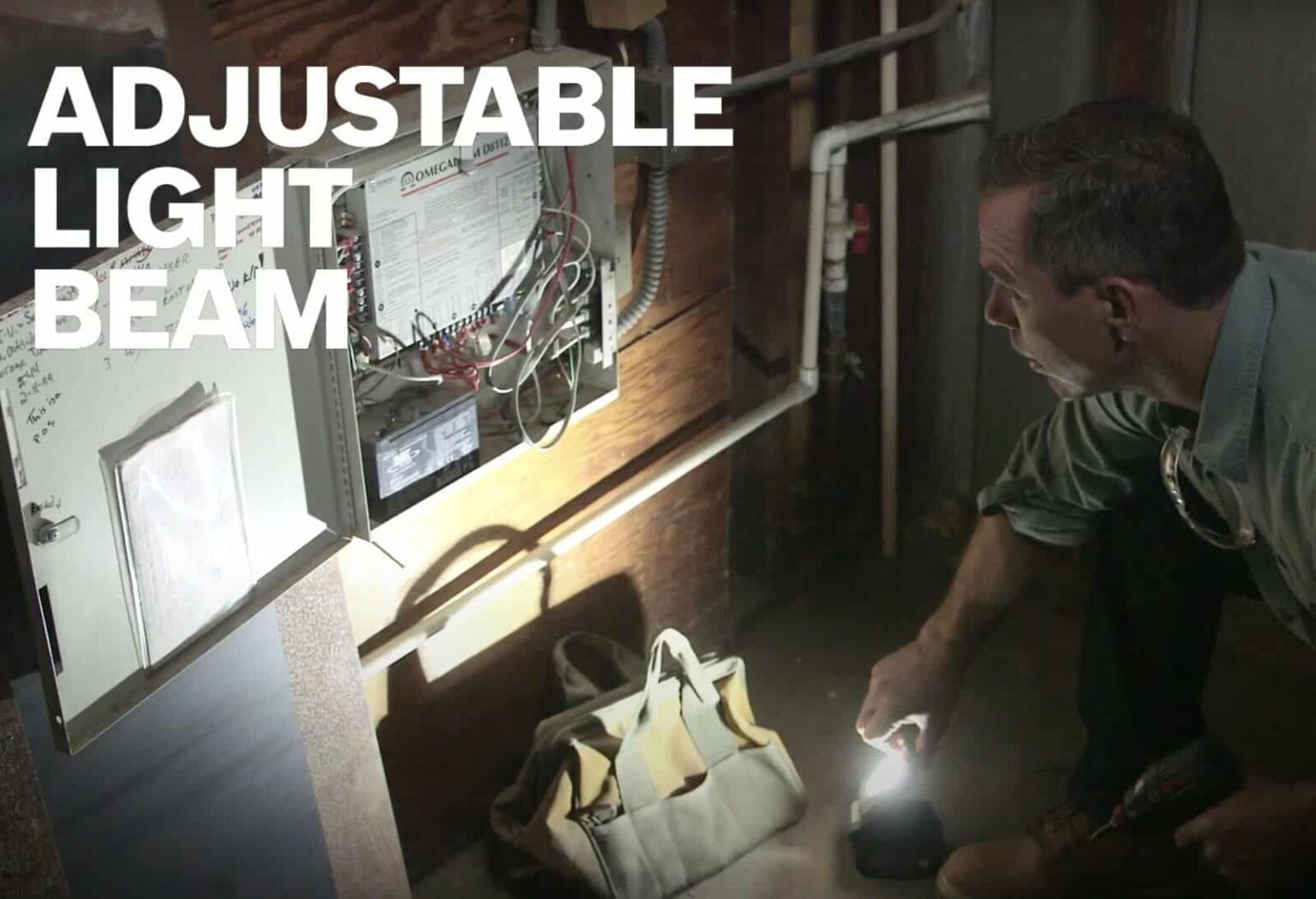 Bosch 18V 420 Lumen Led Torch / Flood Spot Light / Lamp (Skin Only ...